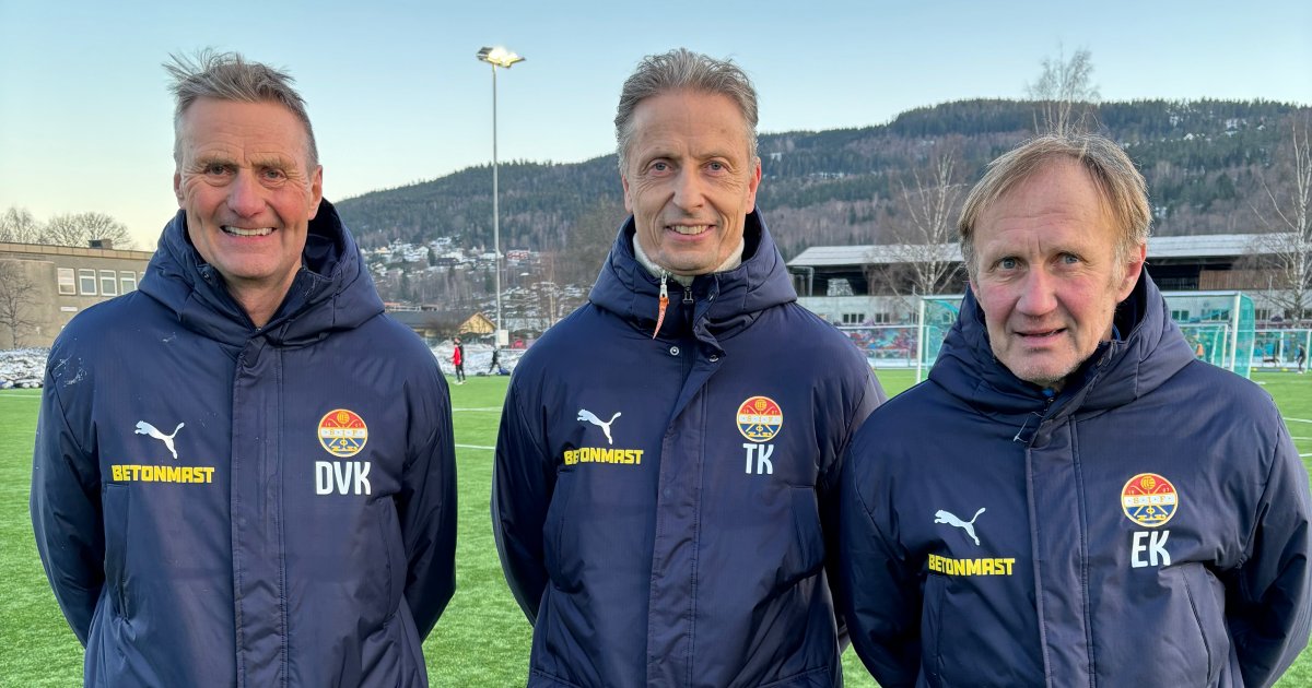 Her er trenerteamet på J17 / Strømsgodset